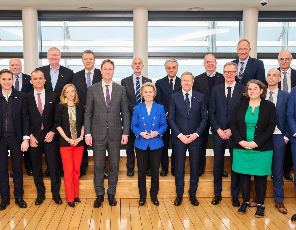 EU vehicle manufacturers support urgent action after Strategic Dialogue ...