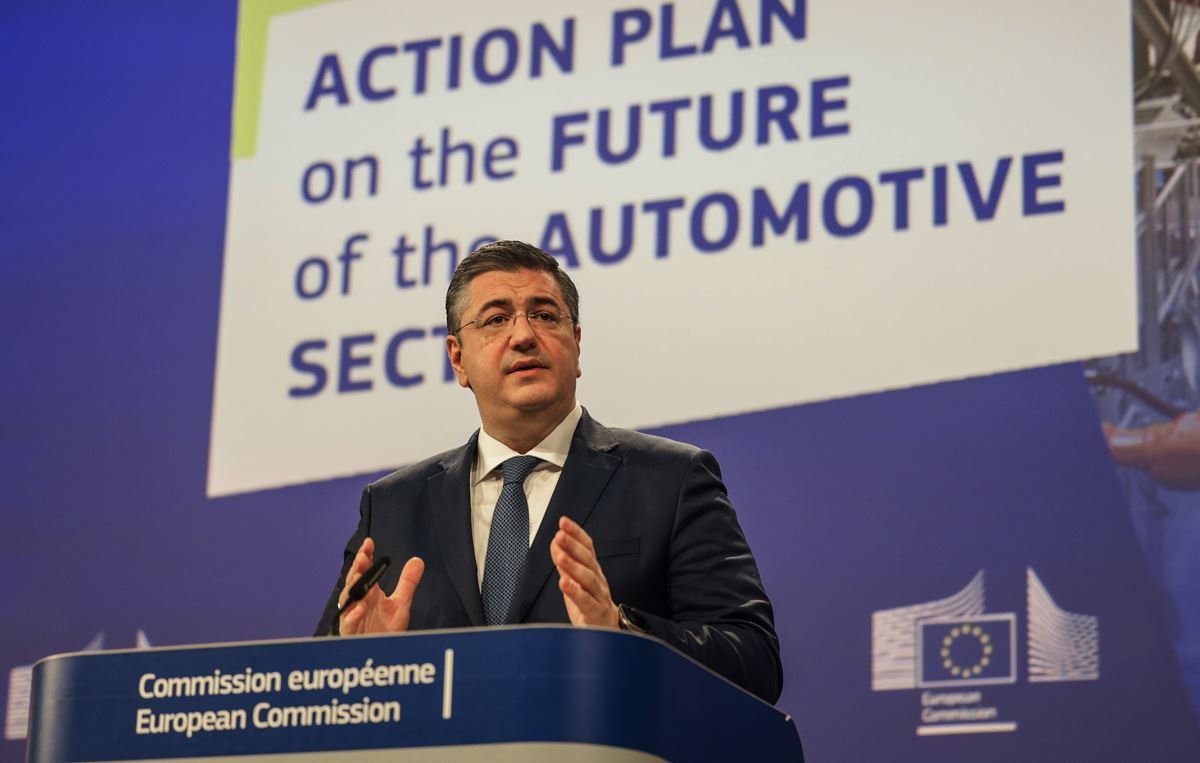 Flexibility on CO2 targets in new EU plan for automotive sector ...