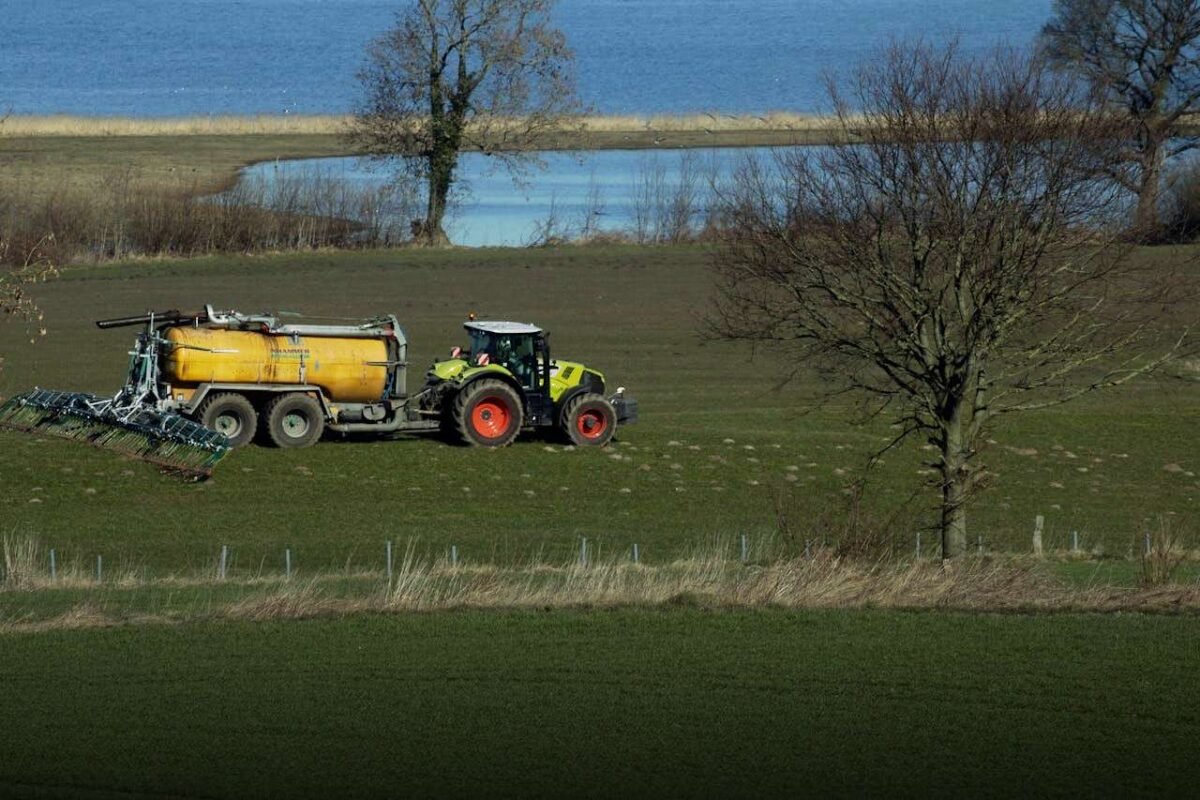 Commission adopts new EU legislation on RENURE fertilisers - EUbusiness ...